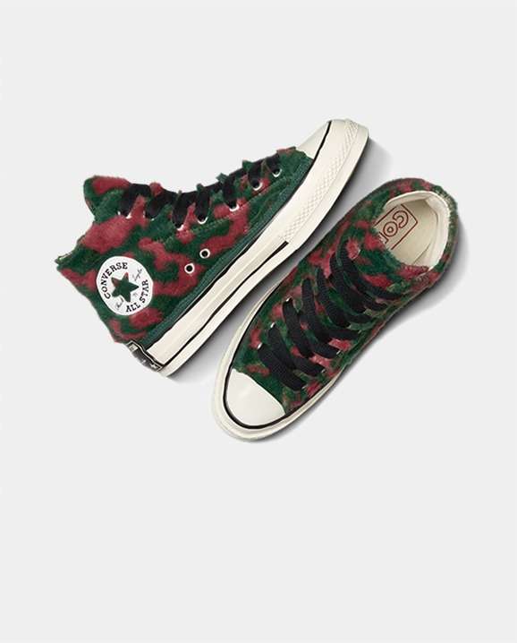 Home / Chuck 70 Luxe Plush