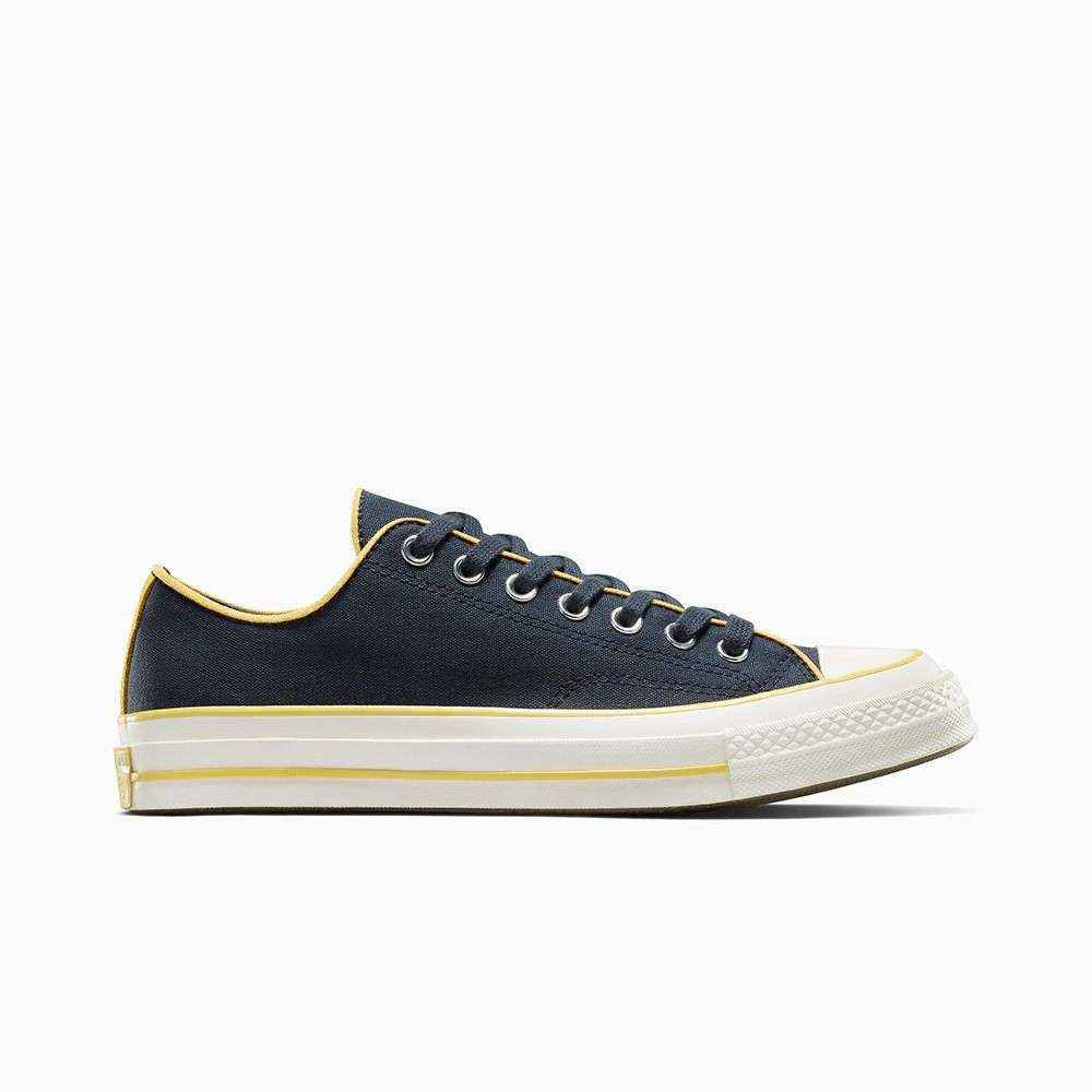 Classic Style: Converse Chuck 70 Sneakers - Converse India - Converse.in