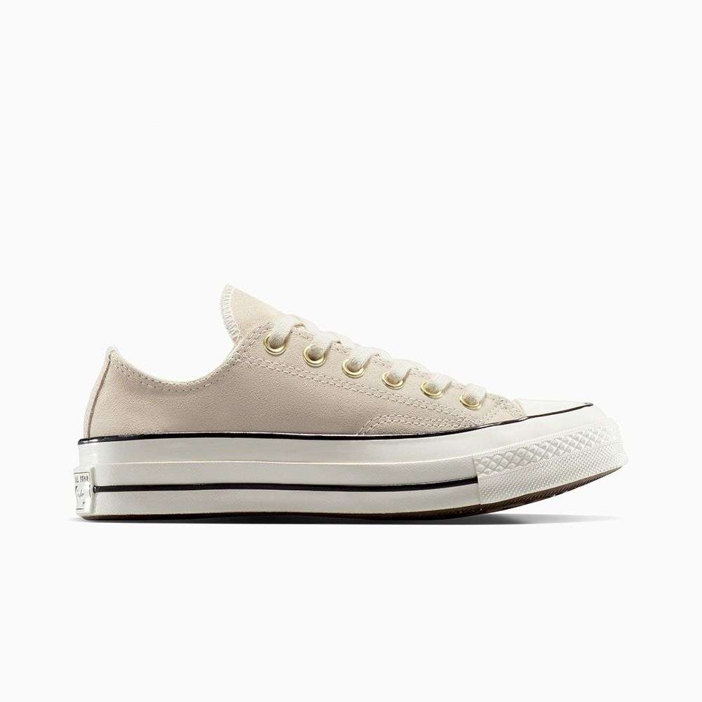 Classic Style: Converse Chuck 70 Sneakers - Converse India - Converse.in