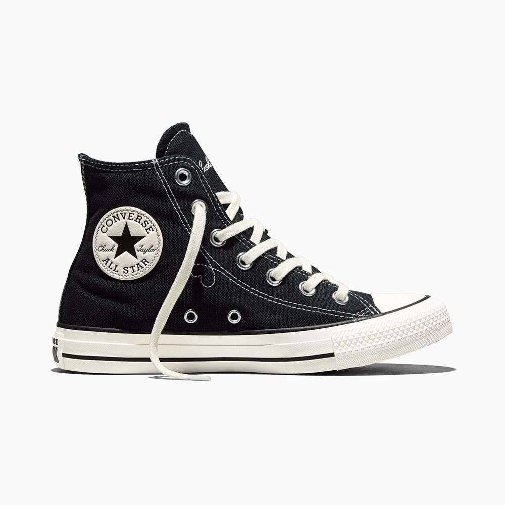 Chuck Taylor All Star Hearts